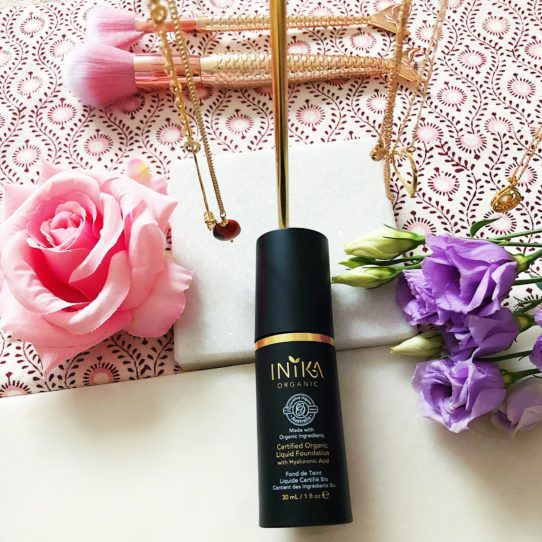 INIKA foundation review: vegan primer, foundation and concealer